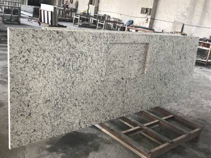 USA Prefabricated White Rose Granite Kitchen Countertop
